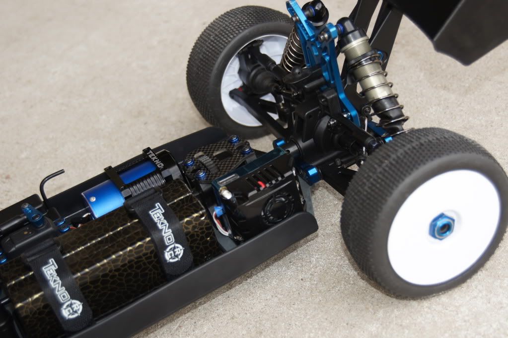 RC8BE Tekno V4 chassis - Page 4 - R/C Tech Forums